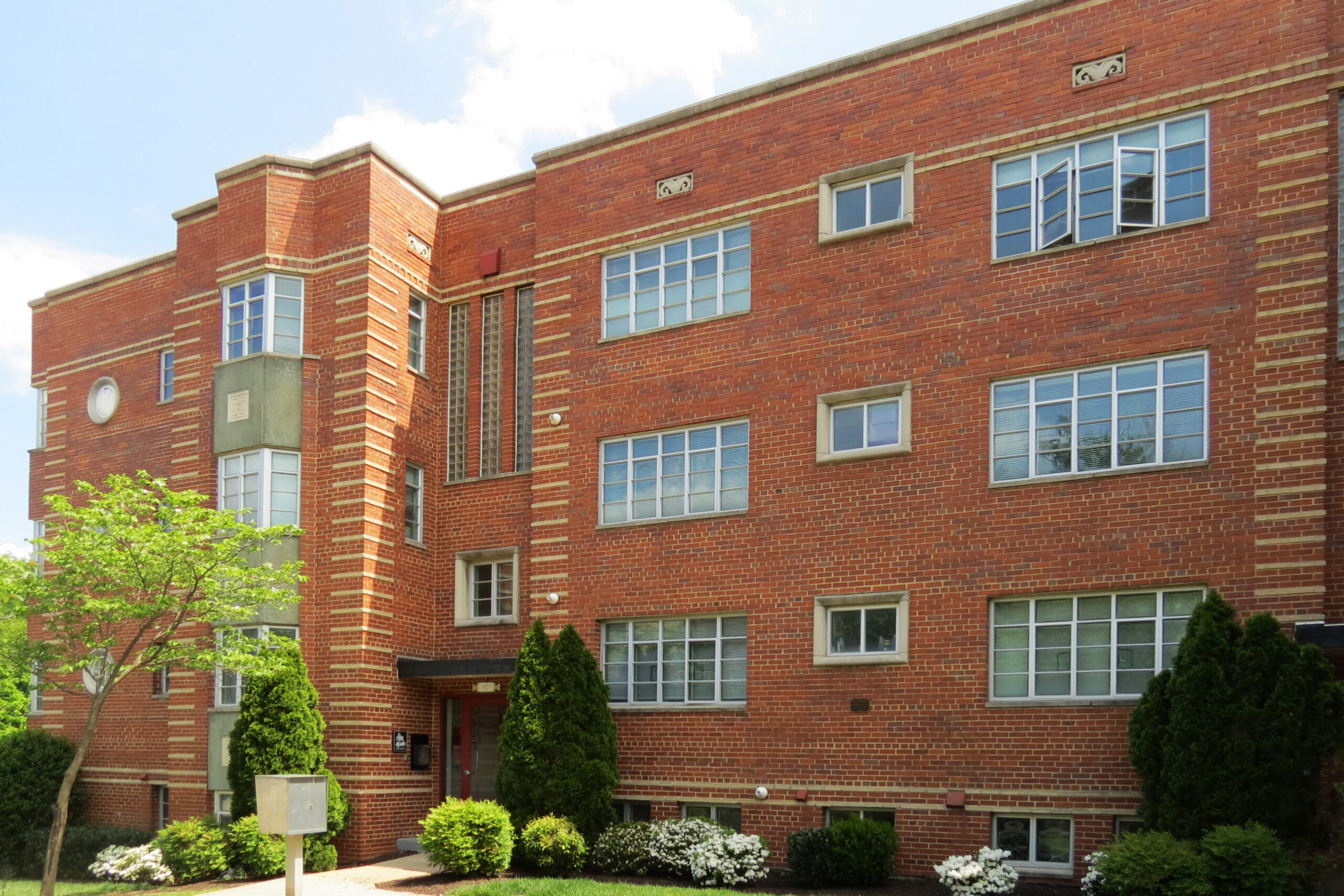 Calvert Manor – DHR